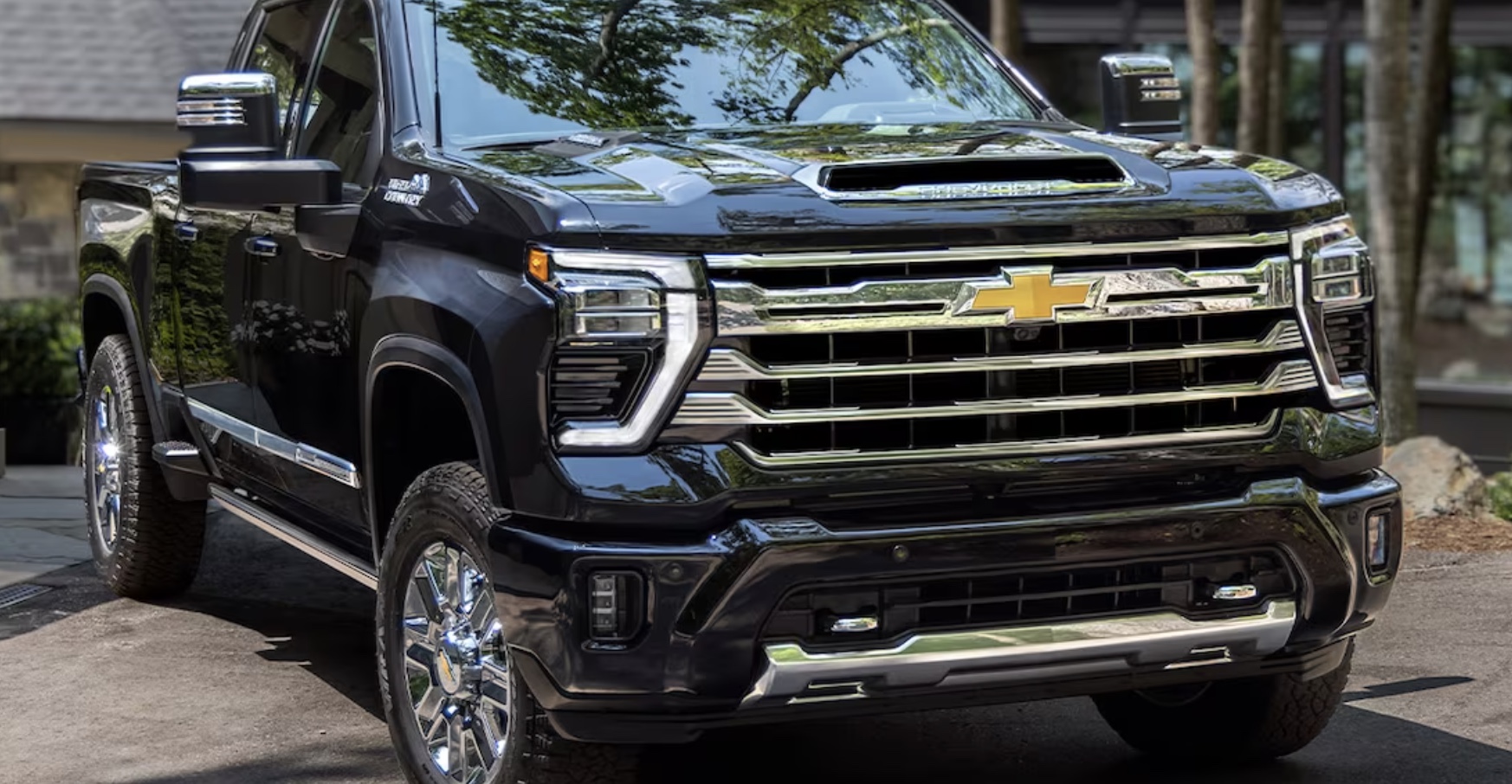 2024 Chevy Silverado HD High Country vs. ZR2: A Tale of Two Powerhouses ...